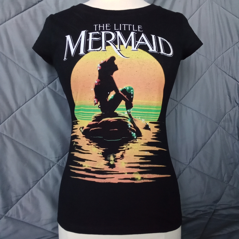 Disney The Little Mermaid Ariel Sunset Black Graphic … - Gem